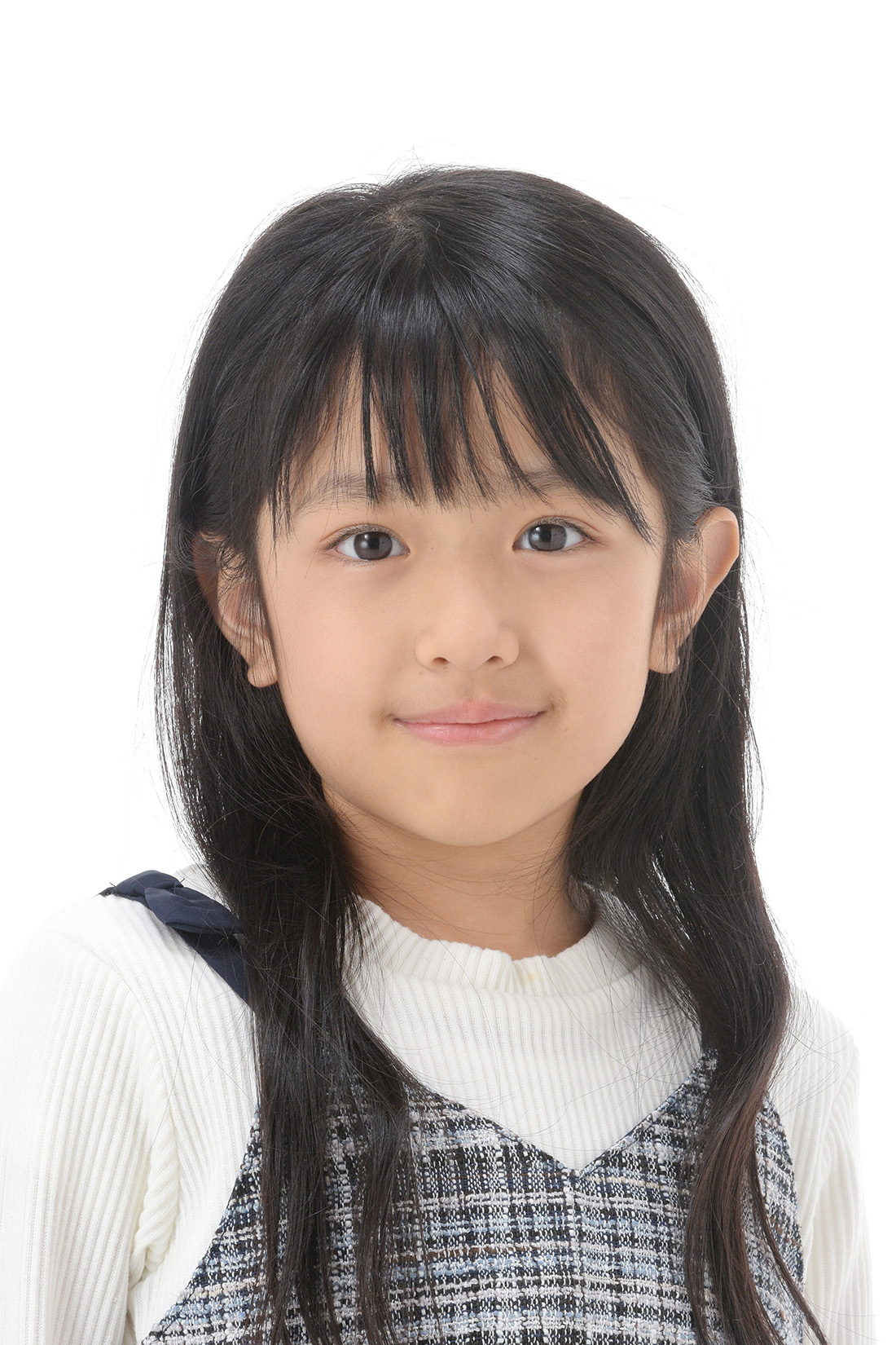 岩本 彩楓 │ アーティスト │ テアトルアカデミー